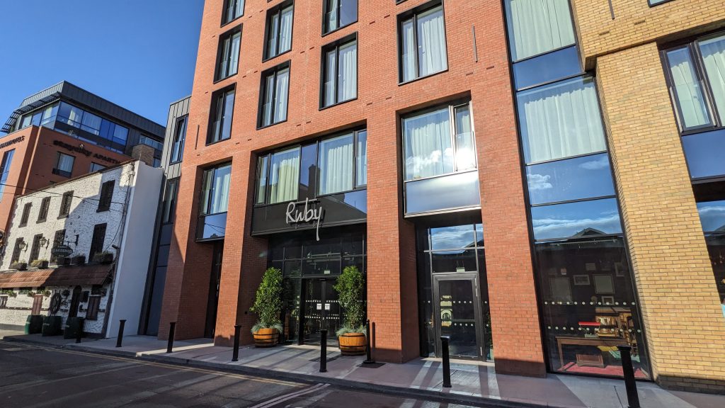 Ruby Molly Hotel & Bar Dublin - Leaflike